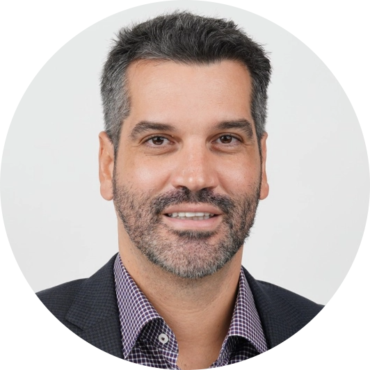 Sofya · Sua parceira médica